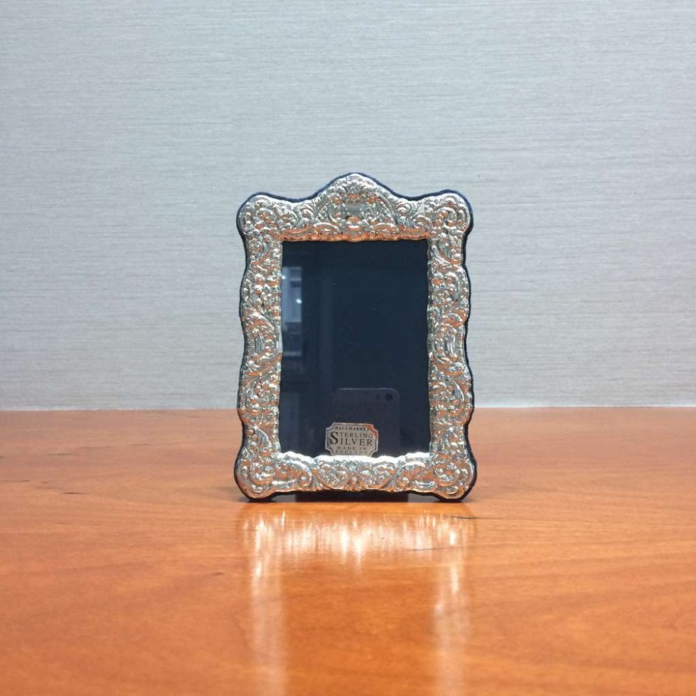Silver Embossed Rectangular Arch Photo Frame
